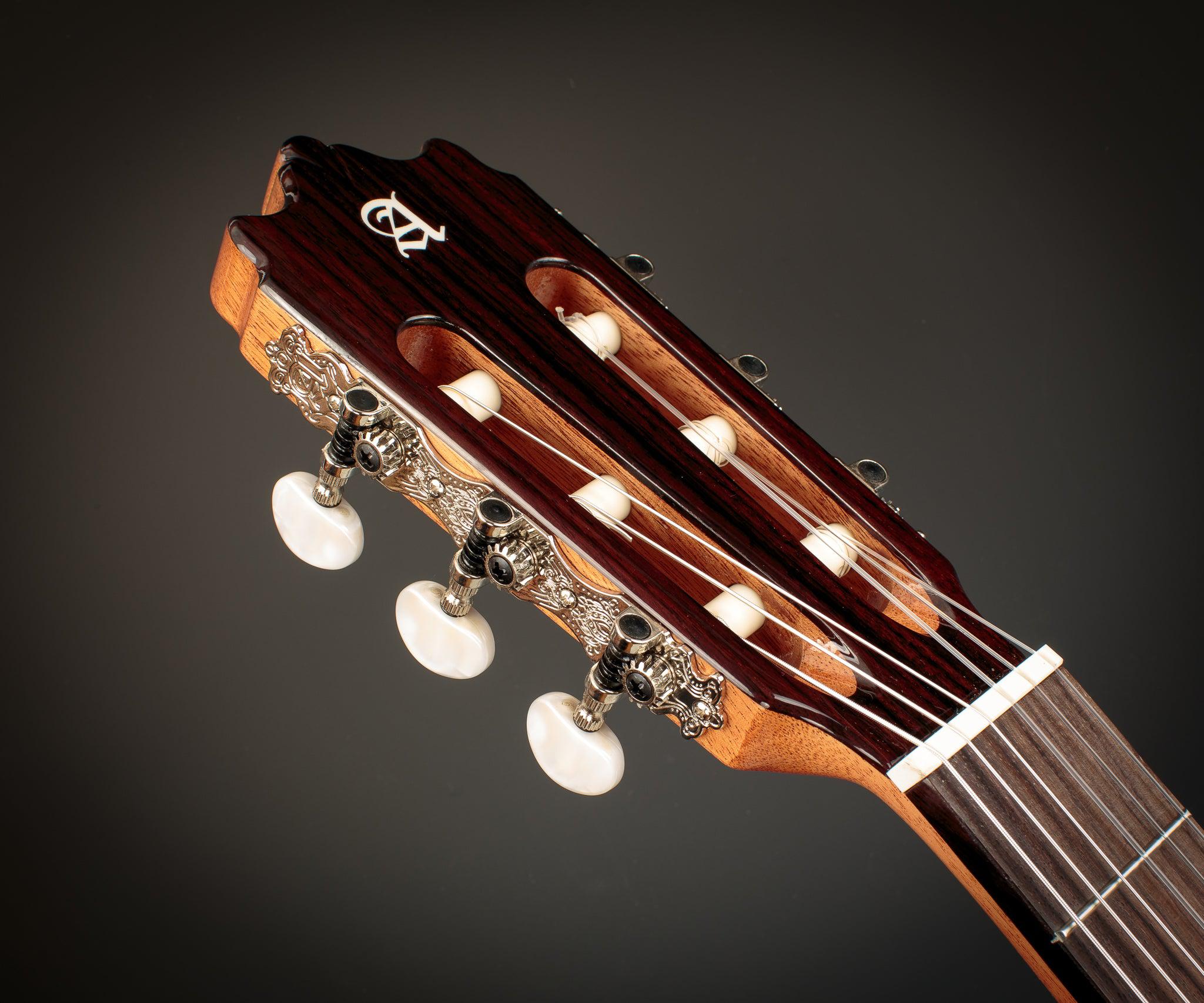 Alhambra 3C CW E1 Classical Guitar with Fishman Clasica M Preamp